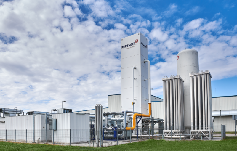 Oil and Gas Refining - Elmemesser EE